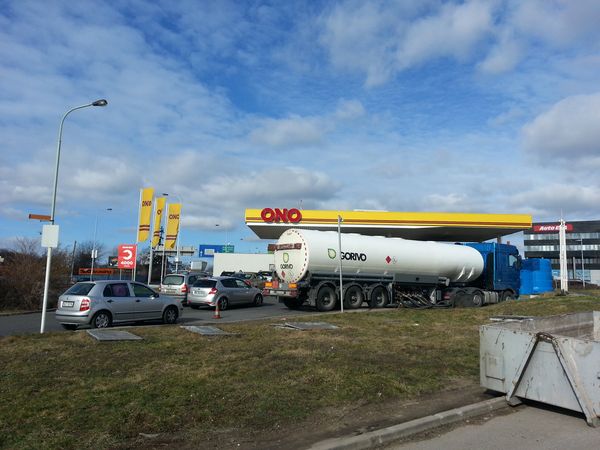 Tank ONO (Praha, Štěrboholy) • Firmy.cz