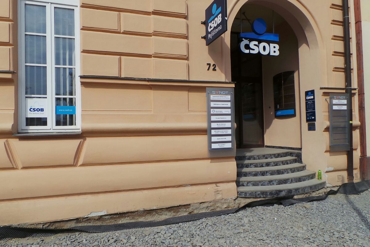 ČSOB - Československá obchodní banka (Uherský Brod), IČO 00001350 ...