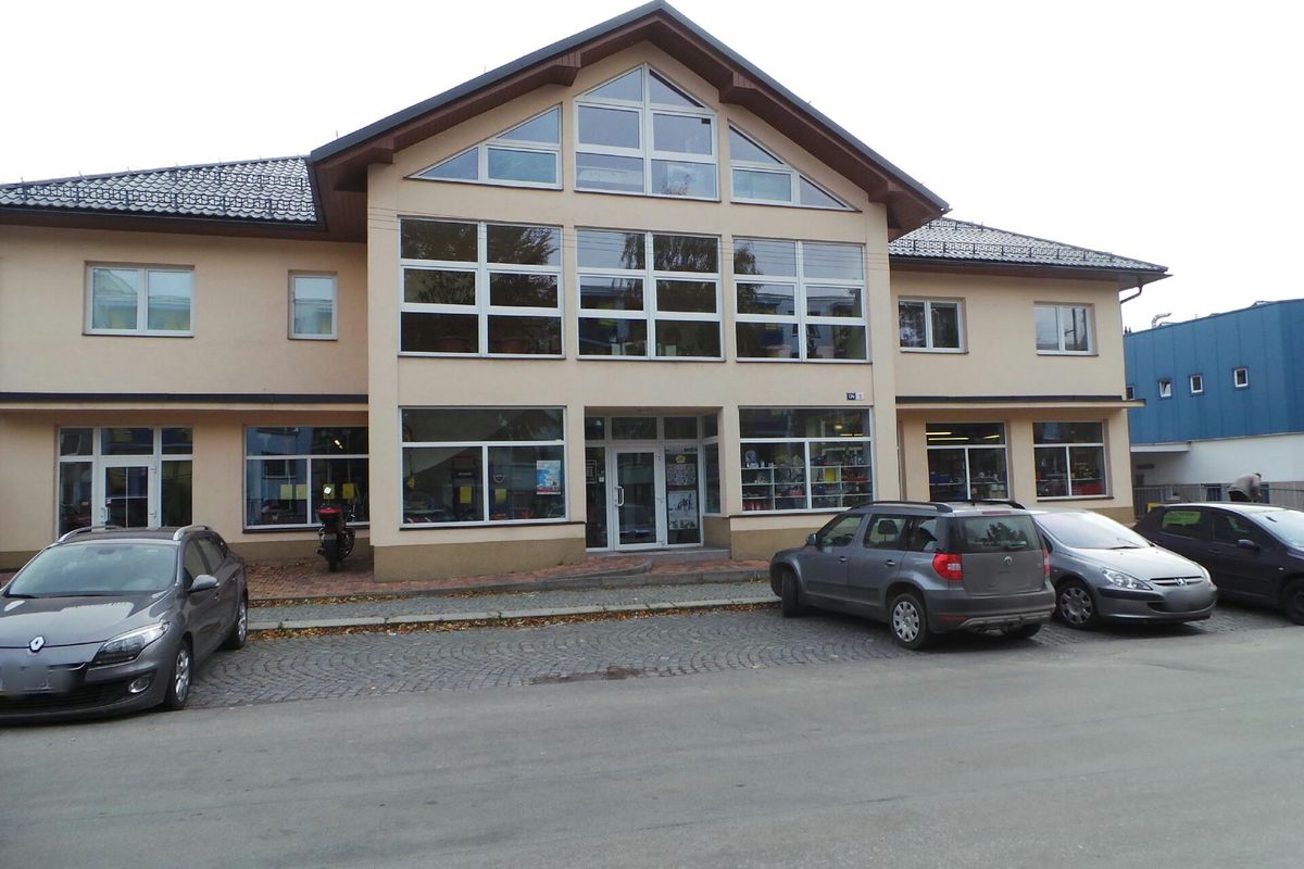 KRÁBEK NÁŘADÍ (Žďár nad Sázavou 4) • Firmy.cz