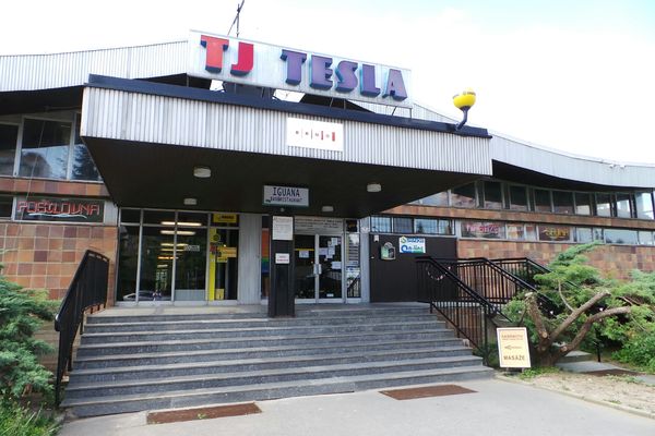 Sportovní areál TJ TESLA BRNO z.s. (Brno, Lesná) • Firmy.cz