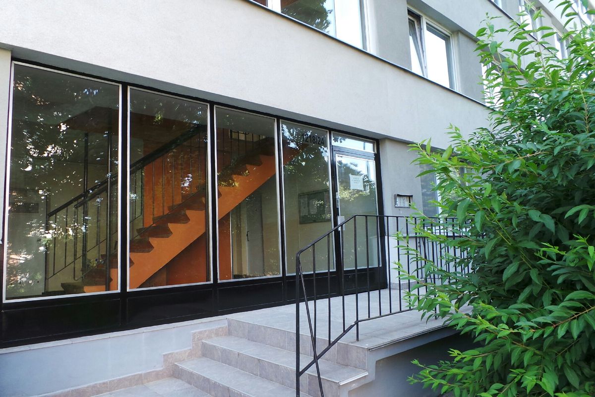 Hájek & Adam (Praha, Michle) • Firmy.cz