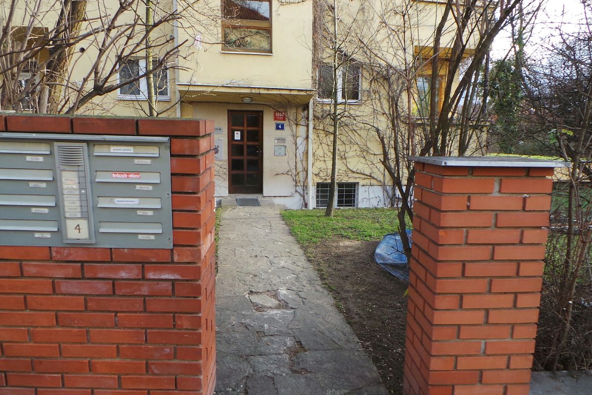 Knespl & Majzlík, hodinářský atelier (Praha, Břevnov) • Firmy.cz
