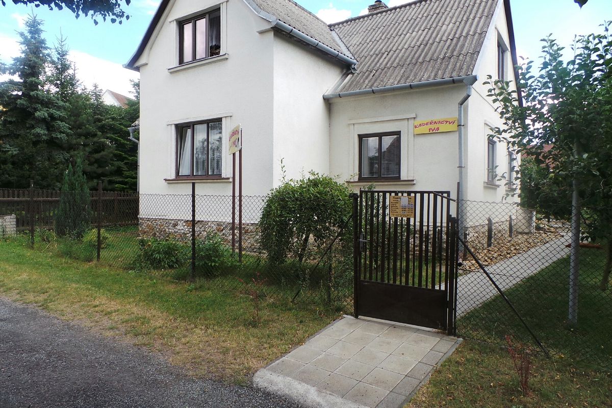 Kadeřnictví Iva (Vranov nad Dyjí) • Firmy.cz