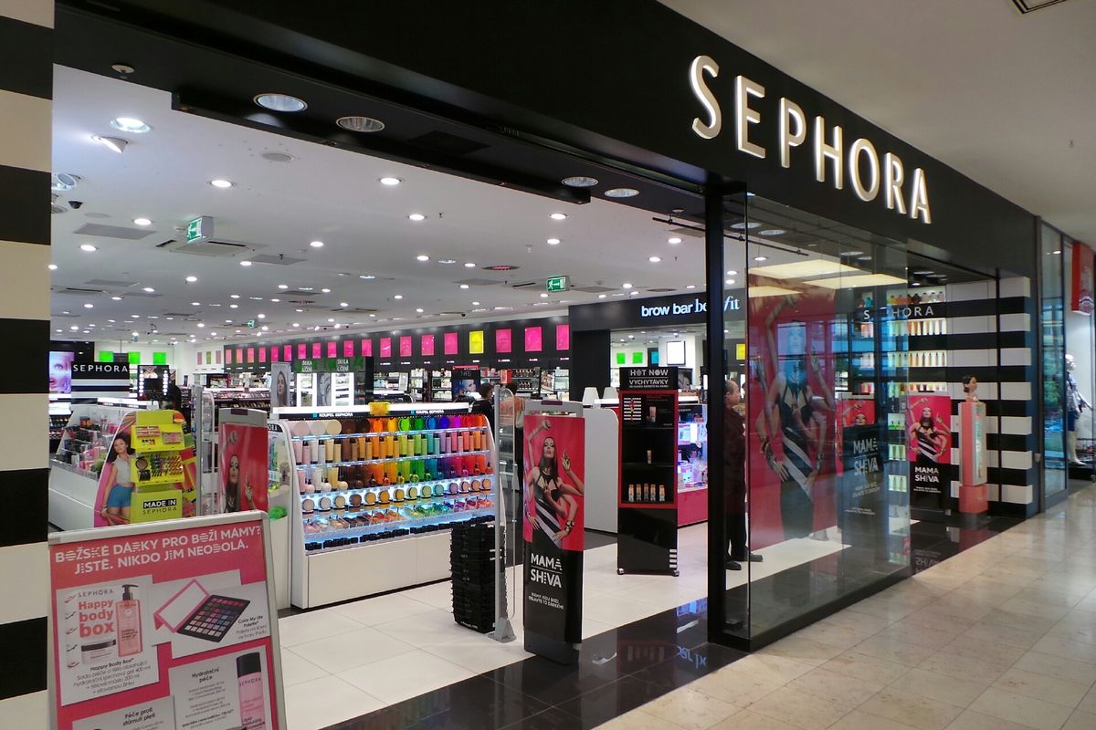 Sephora, s.r.o. (Praha, Nusle), IČO 26491788, adresa a telefon • Firmy.cz