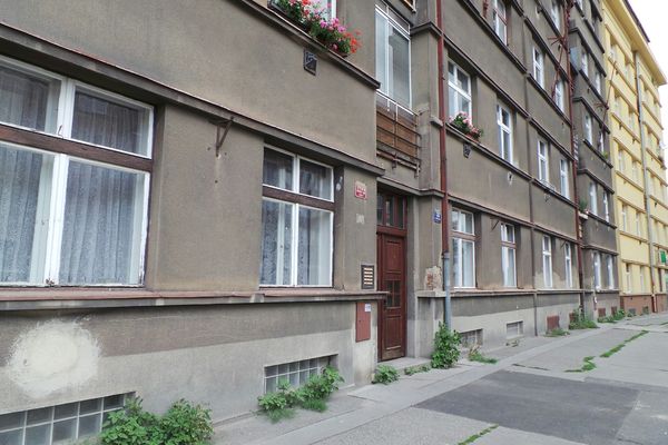 Jan Hlaváček (Praha, Holešovice) • Firmy.cz