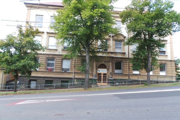 Severočeská střední škola, s.r.o. (Ústí nad Labem-centrum) • Firmy.cz