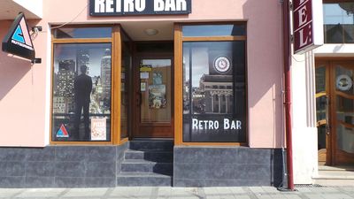 Retro Bar (Bar) • Mapy.com