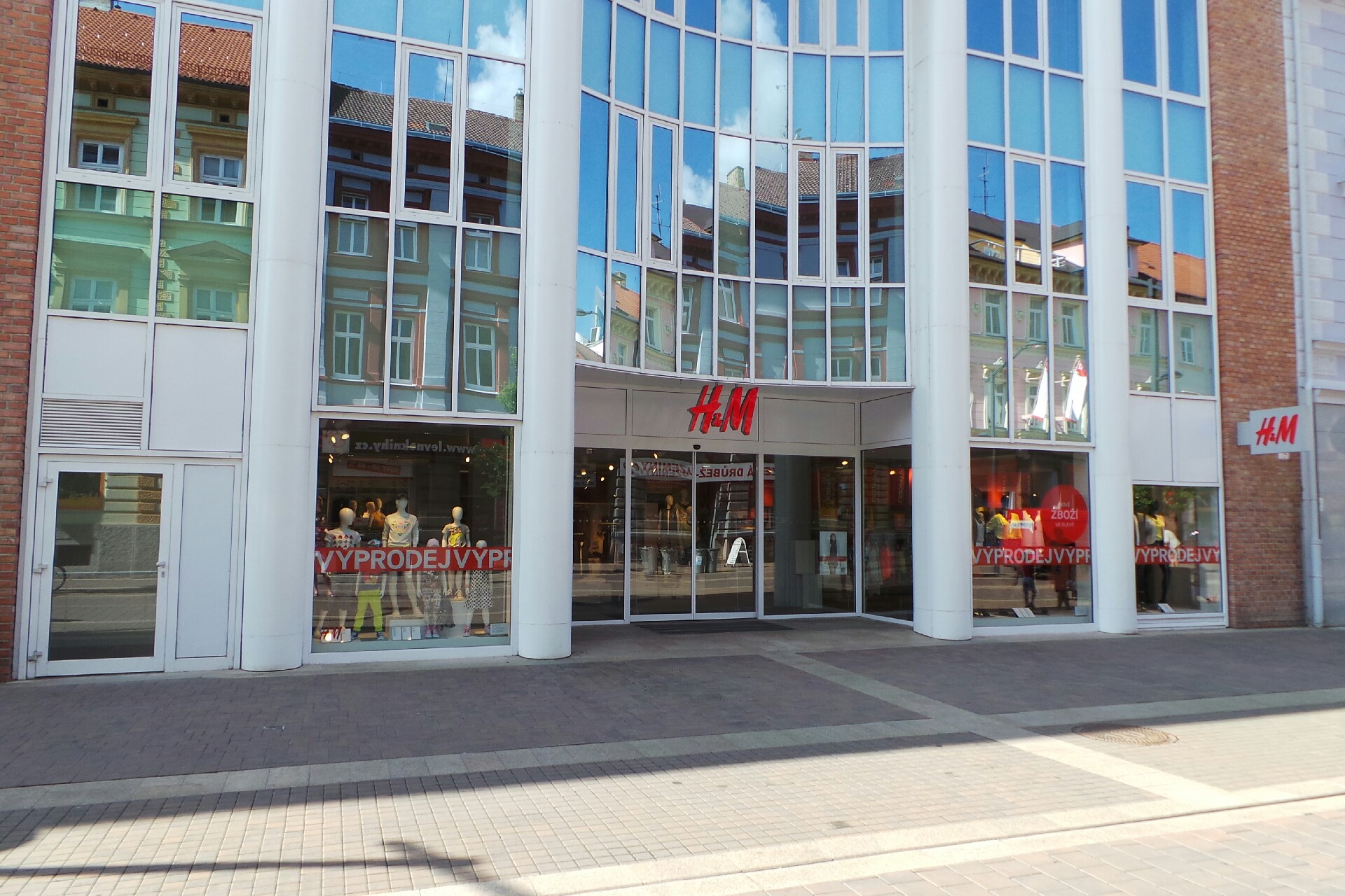 Pobočky H & M • Firmy.cz