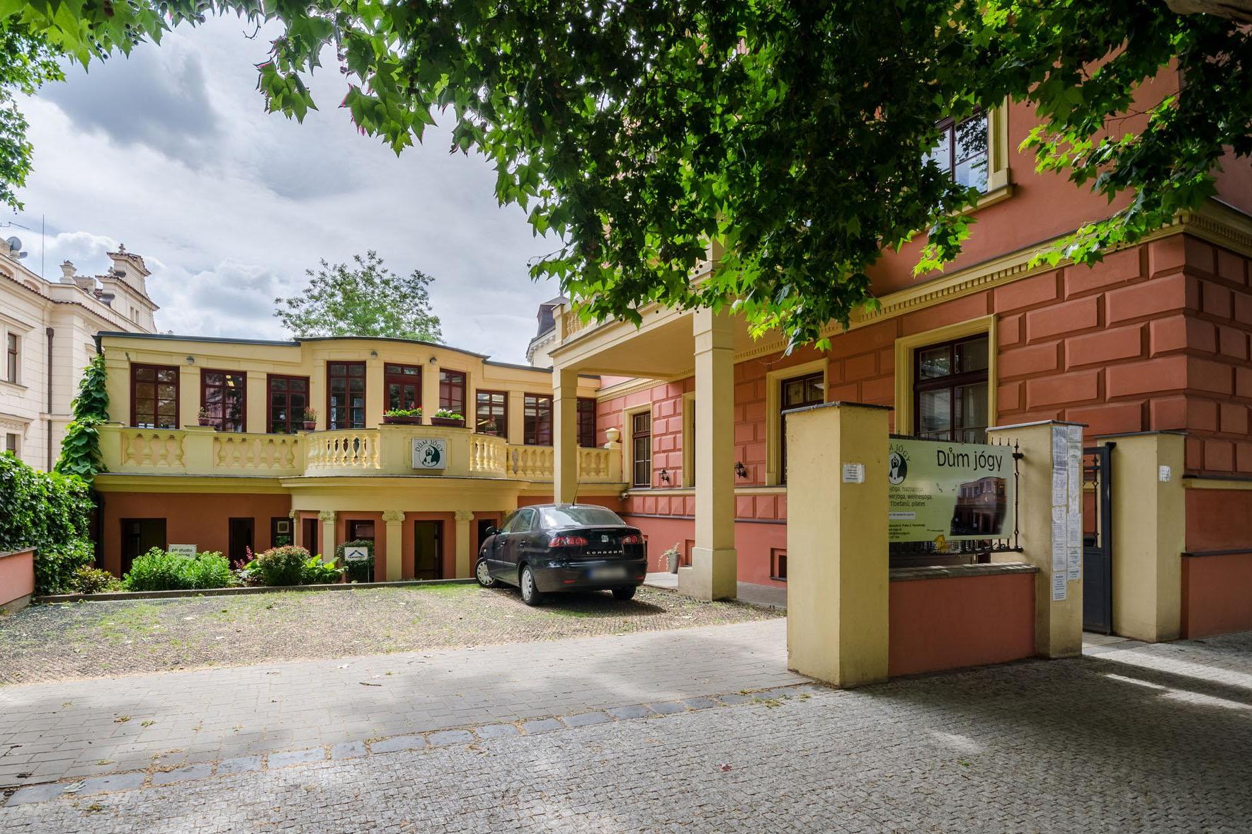 DŮM JÓGY VINOHRADY (Praha, Vinohrady) • Firmy.cz