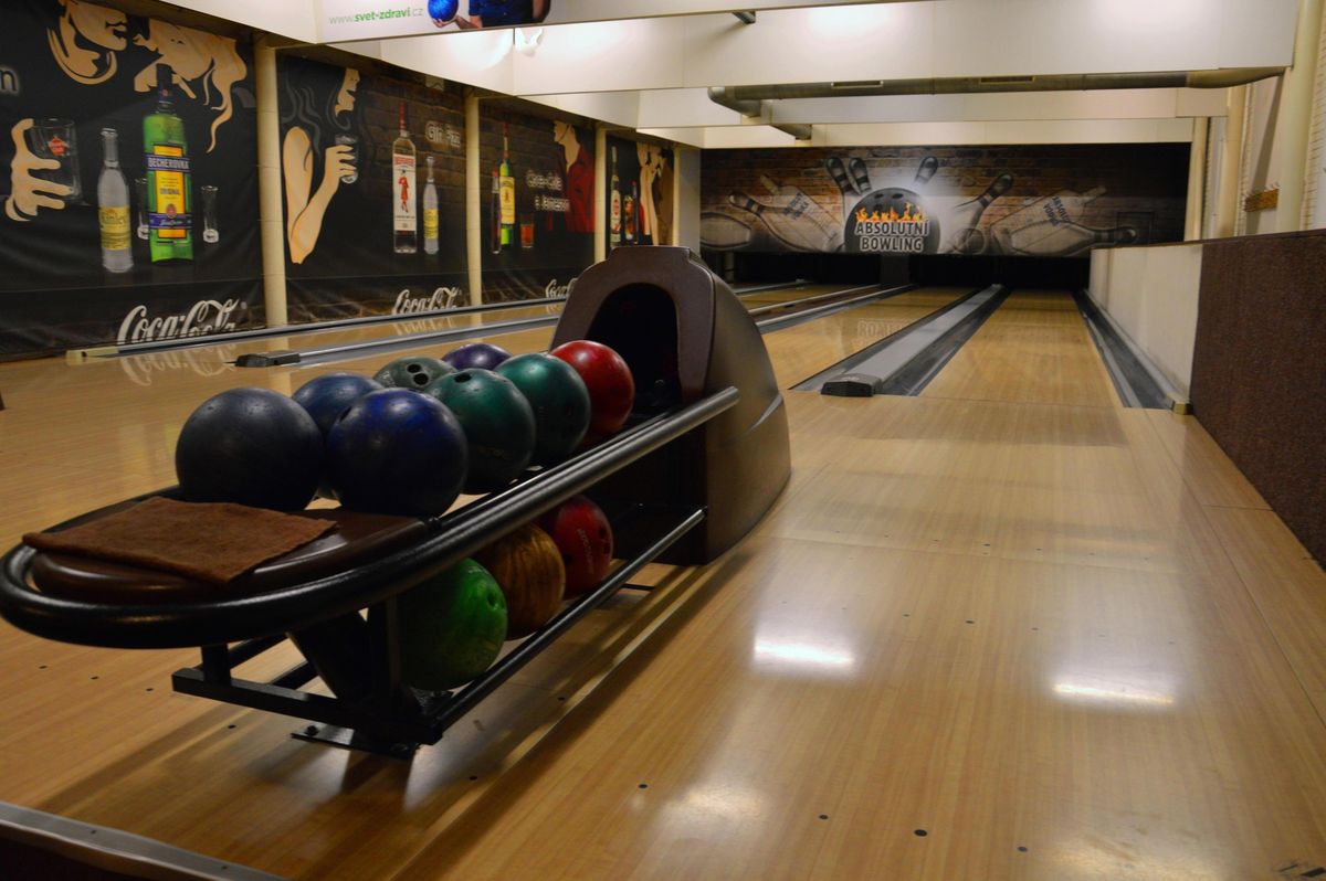 Absolutní Bowling (Praha, Holešovice) • Firmy.cz