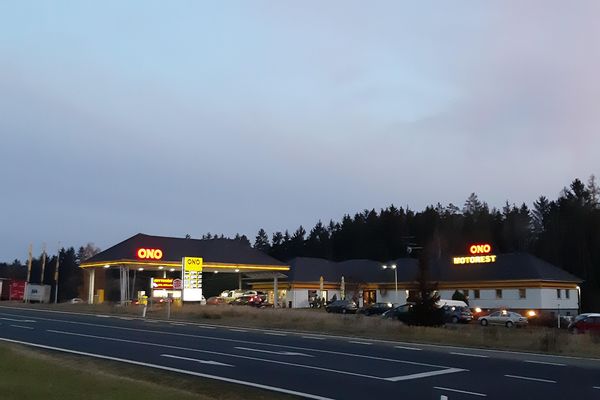 Občerstvení u čerpací stanice Tank ONO Podolí (Podolí I) • Firmy.cz