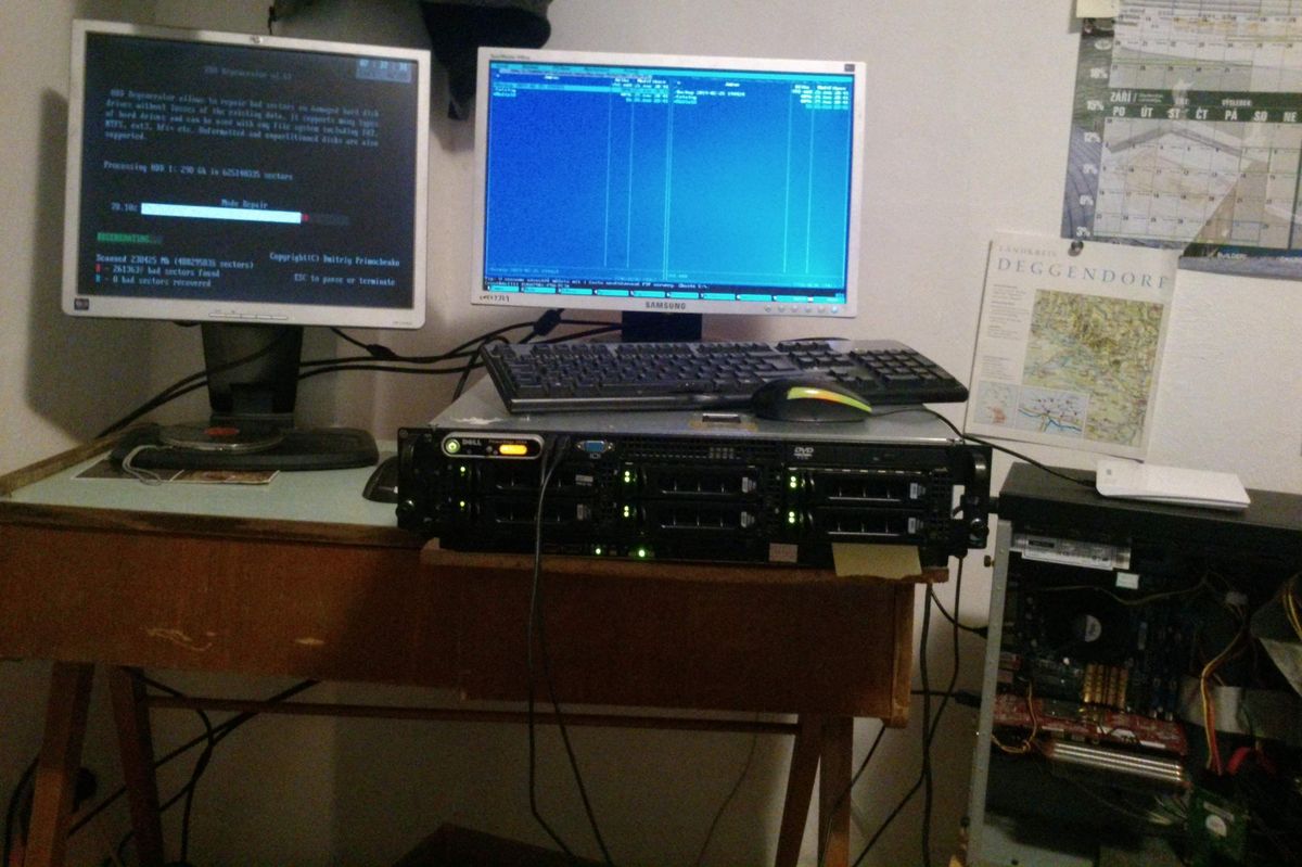 PC-CB Computers Service*PROVOZ DOCASNE PRERUSEN* (Rudolfov) • Firmy.cz