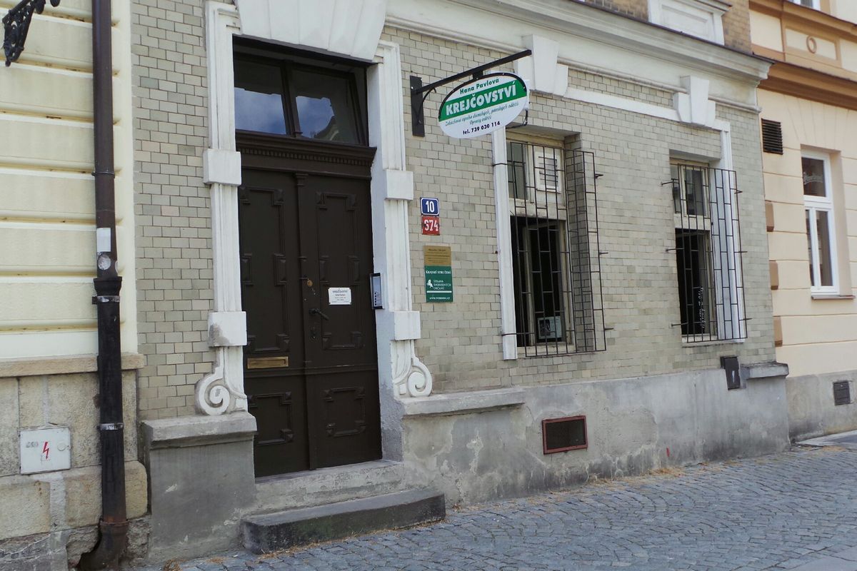 Krejčovství Hana Pavlová (Hradec Králové) • Firmy.cz