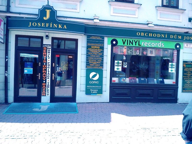 VINYL RECORDS (Brno-město), IČO 12722332, adresa a telefon • Firmy.cz