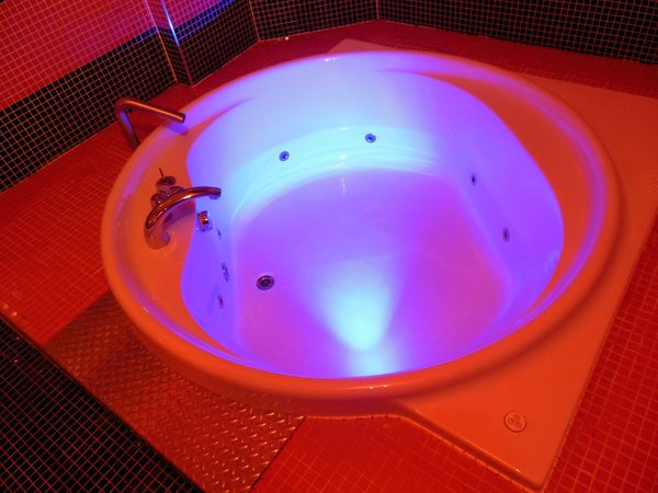 Noční klub Sweet Paradise - Dolly (Praha, Žižkov) • Firmy.cz