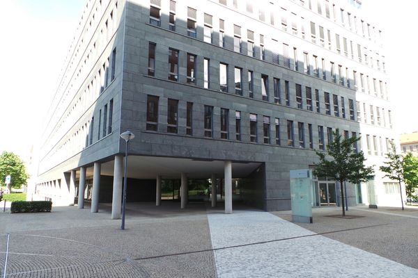 Procter & Gamble - Rakona, s.r.o. (Praha, Karlín) • Firmy.cz