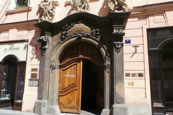 JUDr. et MUDr. Martin Kalista, Ph.D., advokát (Praha, Nové Město ...