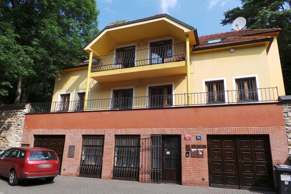 MUDr. Jan Lorenc (Praha, Dejvice) • Firmy.cz