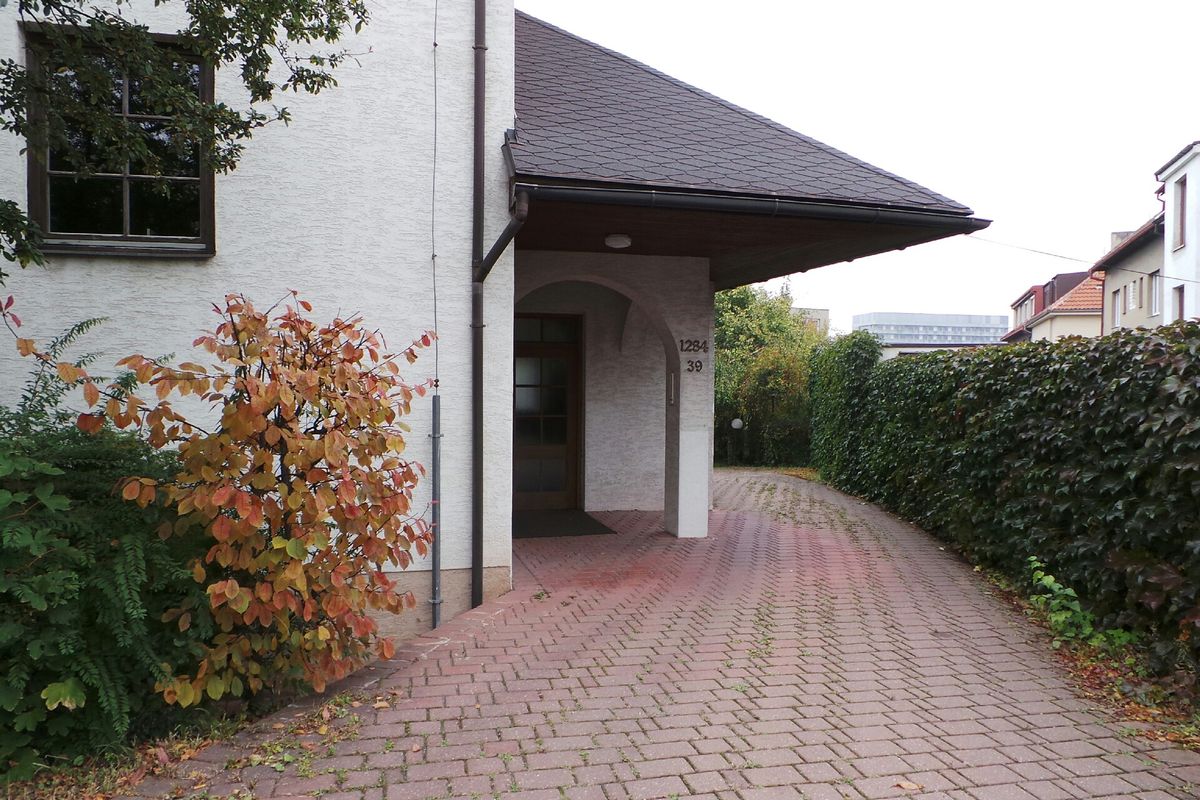 Théa Pharma, s.r.o. (Praha, Strašnice) • Firmy.cz