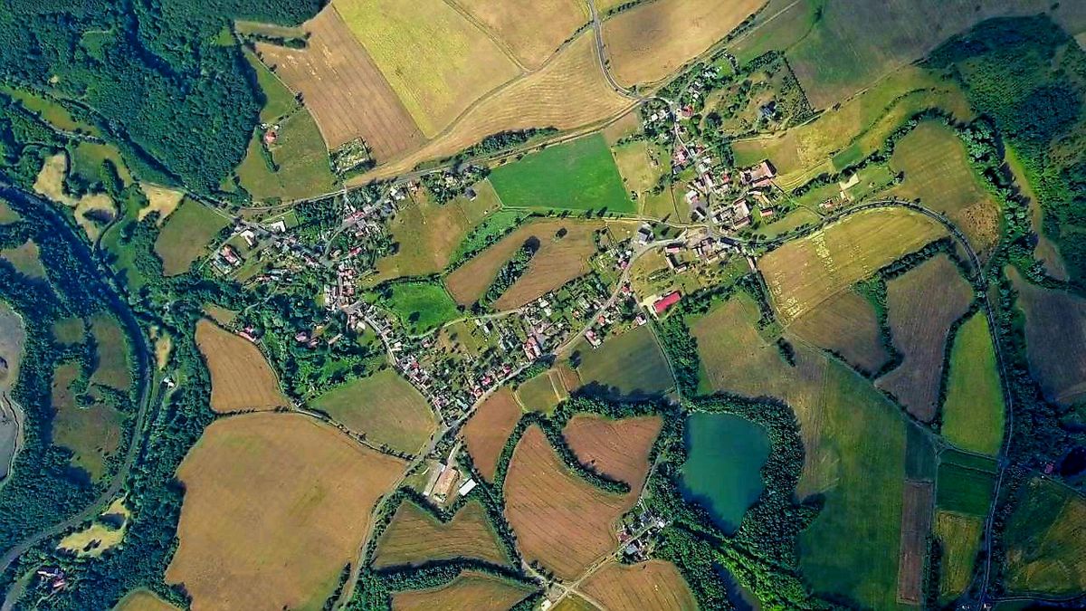 Bžany - obecní úřad (Bžany) • Firmy.cz