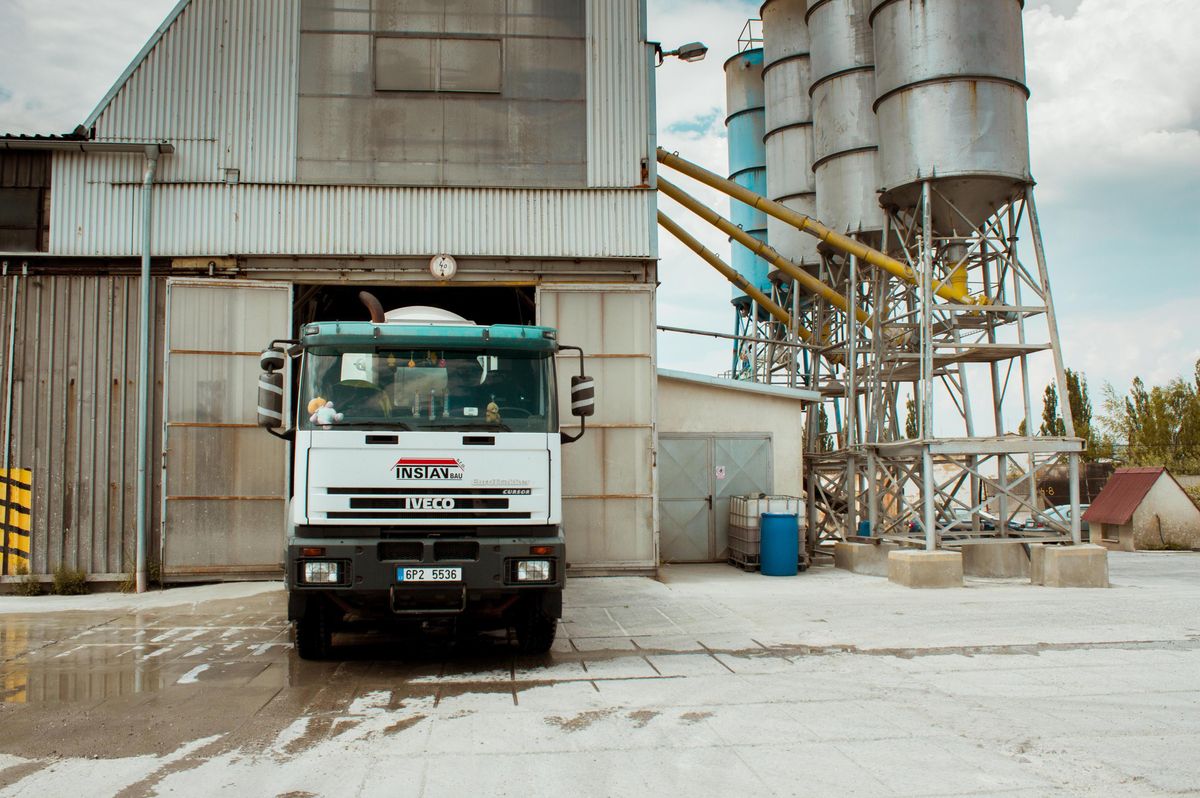 INSTAV (Rokycany, Nové Město) • Firmy.cz