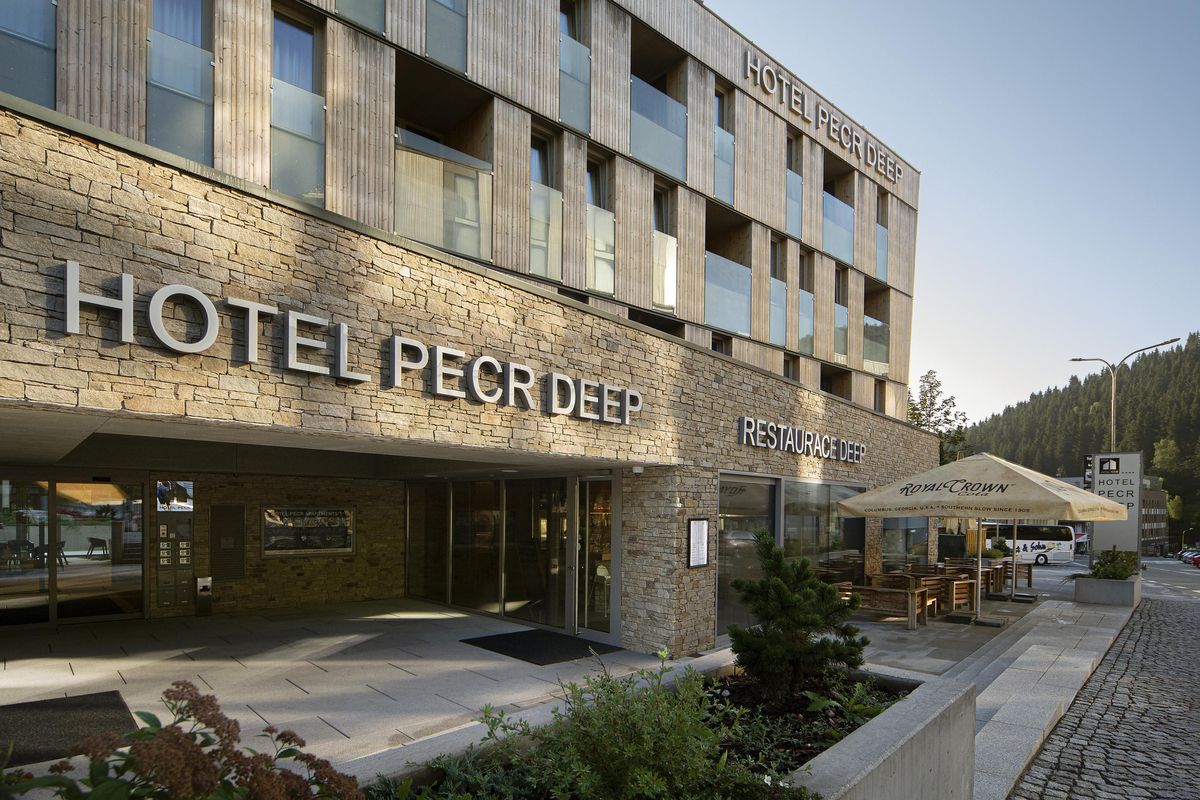Hotel PECR DEEP (Pec pod Sněžkou) • Firmy.cz