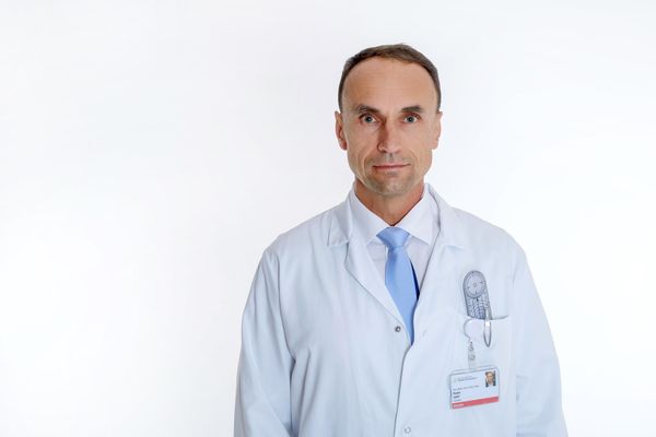 Prof. MUDr. Radek Hart (Znojmo) • Firmy.cz
