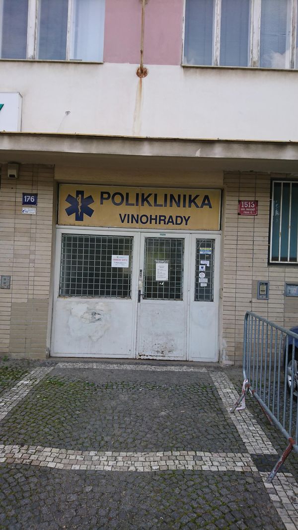 Poliklinika Vinohrady (Praha, Vinohrady) • Firmy.cz