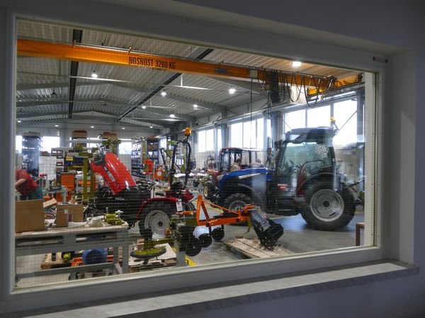 Ostratický, spol. s r.o. (Týnec) • Firmy.cz