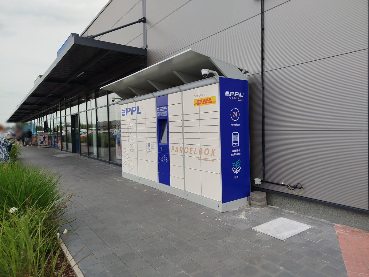 PPL Parcelbox (Ovčáry) • Firmy.cz
