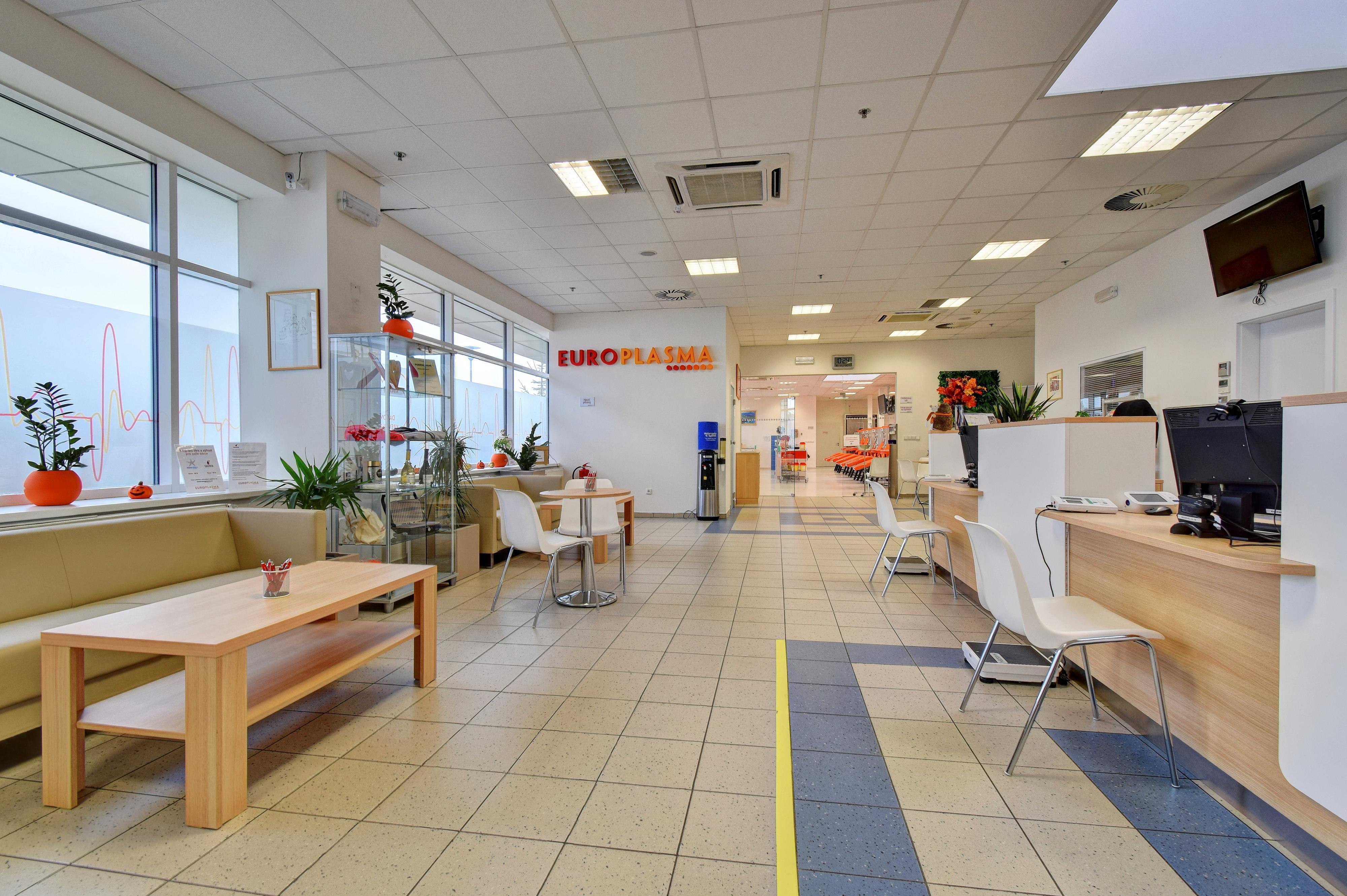 Westfield Chodov: obchody a služby • Firmy.cz