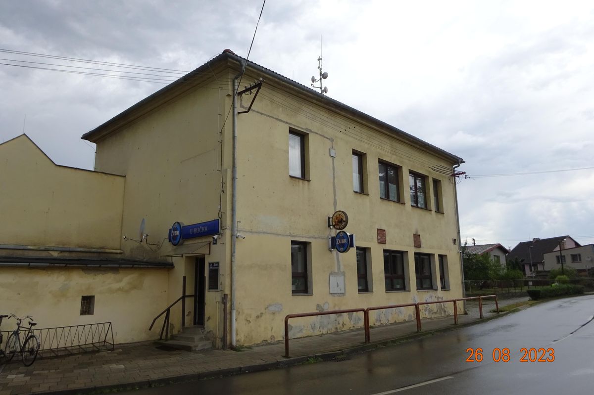 Hospoda U Bůčka (Chropyně) • Firmy.cz