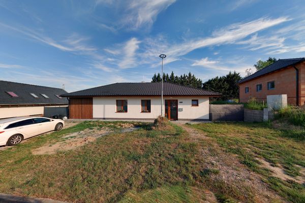 Petr Slezák - projekce elektro (Bošovice) • Firmy.cz