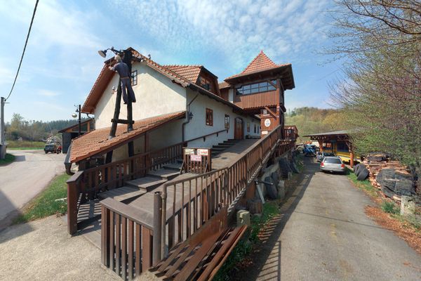 Hospoda u tramvaje a šaliny (Bítovčice) • Firmy.cz