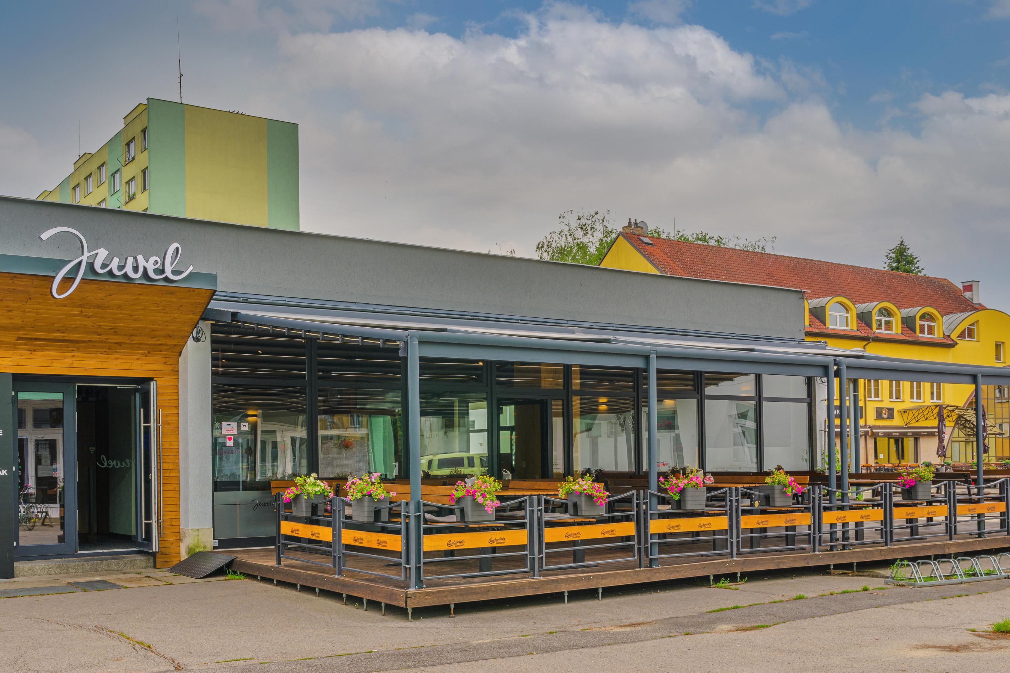 Restaurace Juvel (České Budějovice 3) • Firmy.cz