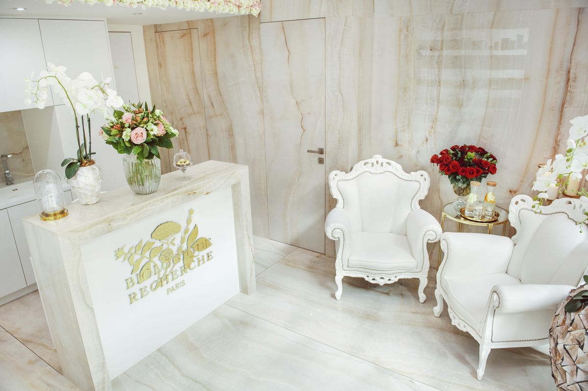 MEDICAL ESTHET & SPA EXPERT CENTER BIOLOGIQUE RECHERCHE (Praha, Karlín ...