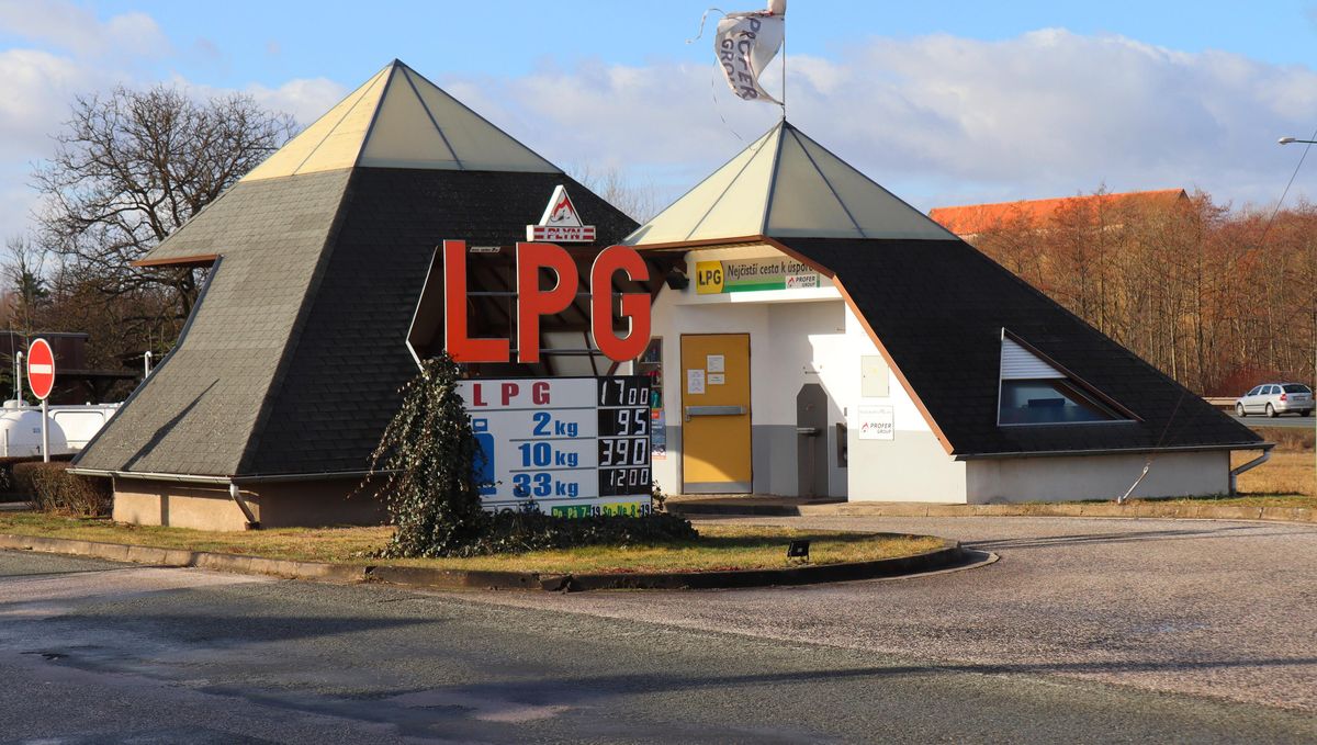 PROFER PLUS, s.r.o. (Jaroměř) • Firmy.cz