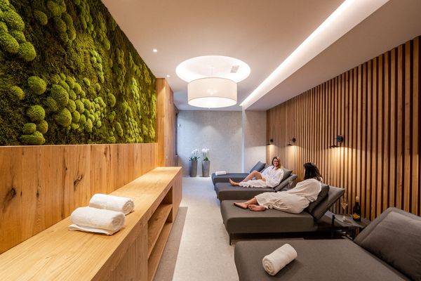 KAPKA RESORT - Wellness (Lhota u Vsetína) • Firmy.cz