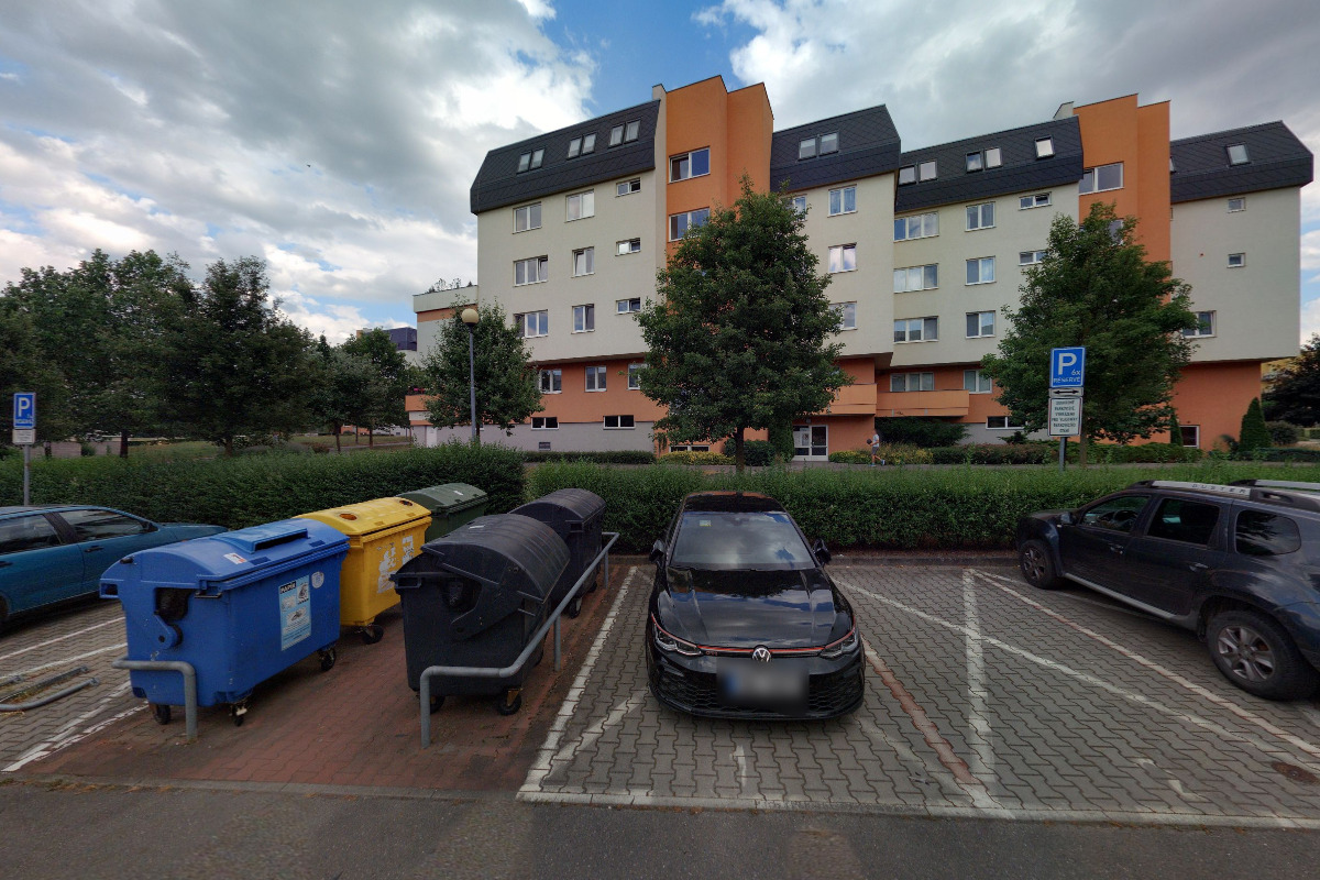 iBee (Olomouc, Nová Ulice) • Firmy.cz