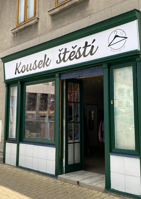 Kousek štěstí Secondhand (Nové Strašecí), IČO 19407068, adresa • Firmy.cz