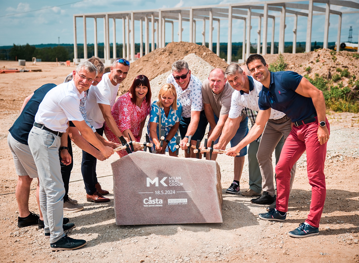 Milan Král a.s. - Mercedes Benz (Litvínovice) • Firmy.cz