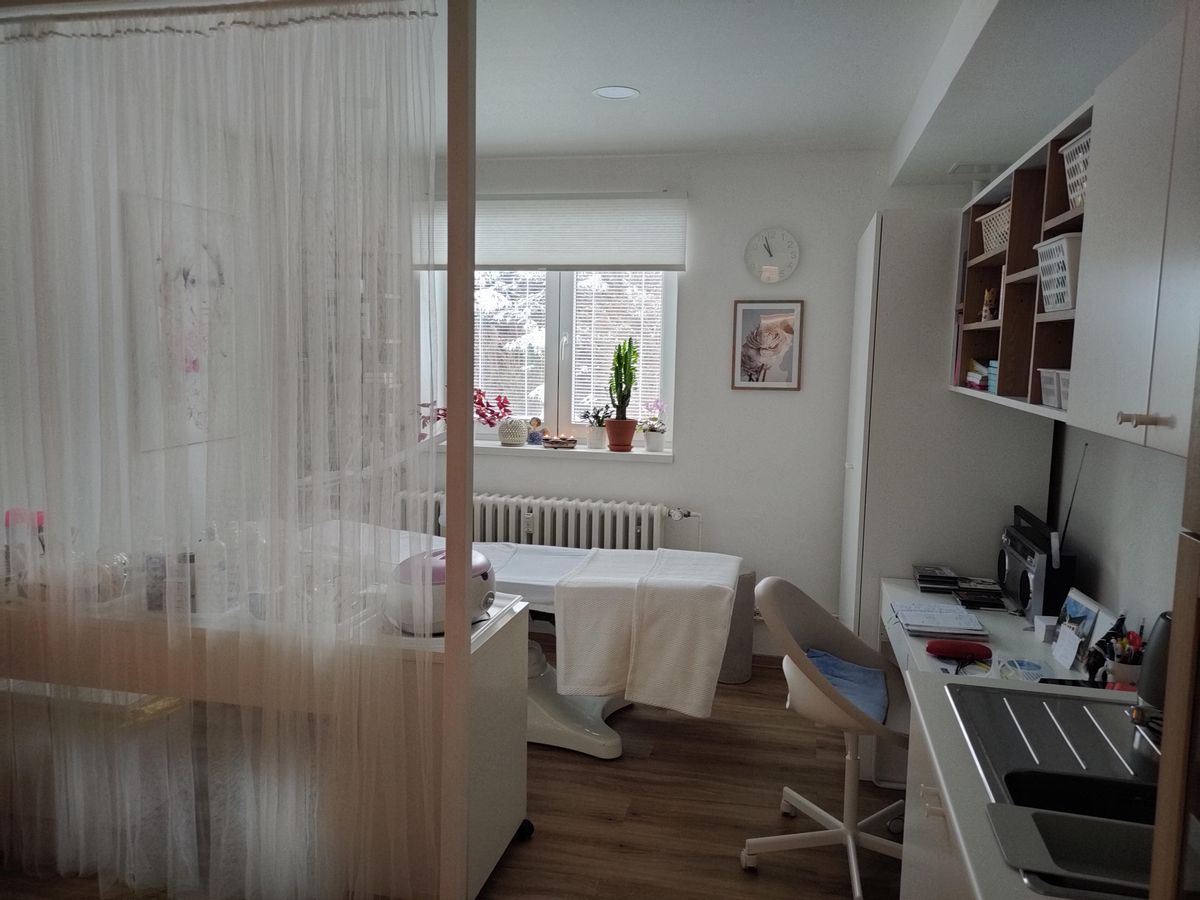 Studio Lenka (Čeladná) • Firmy.cz