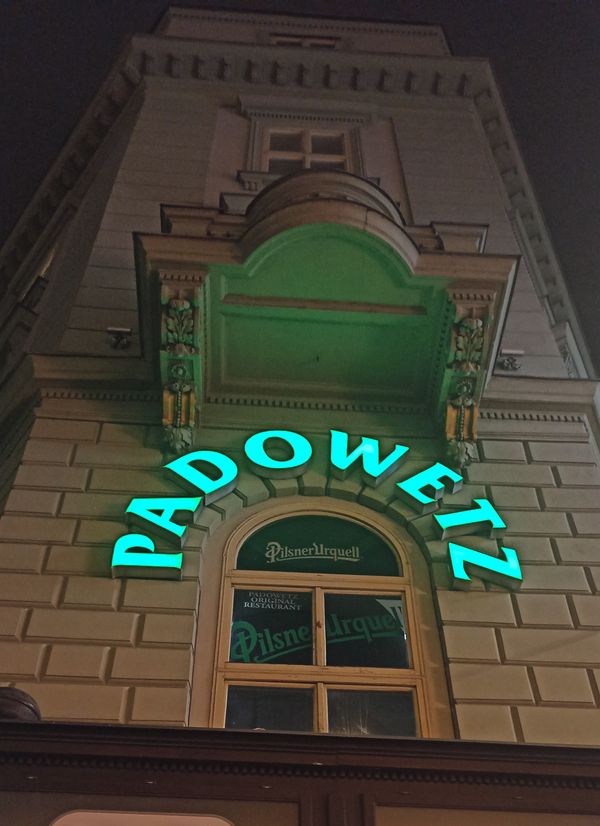 Restaurant Padowetz (Brno-město) + Denní menu • Firmy.cz