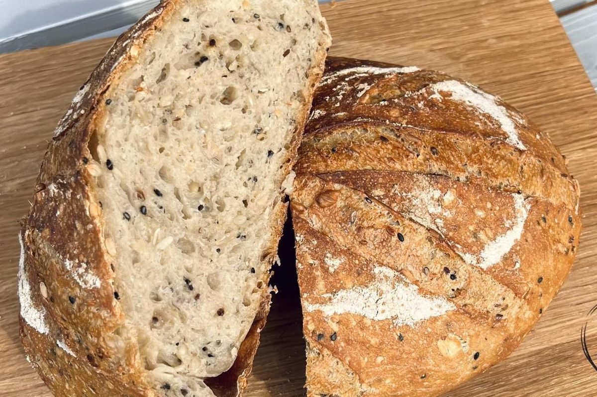 The BEE Bakery - Řemeslná mikropekárna, Karel Zemek (Březnice, Dobrá ...