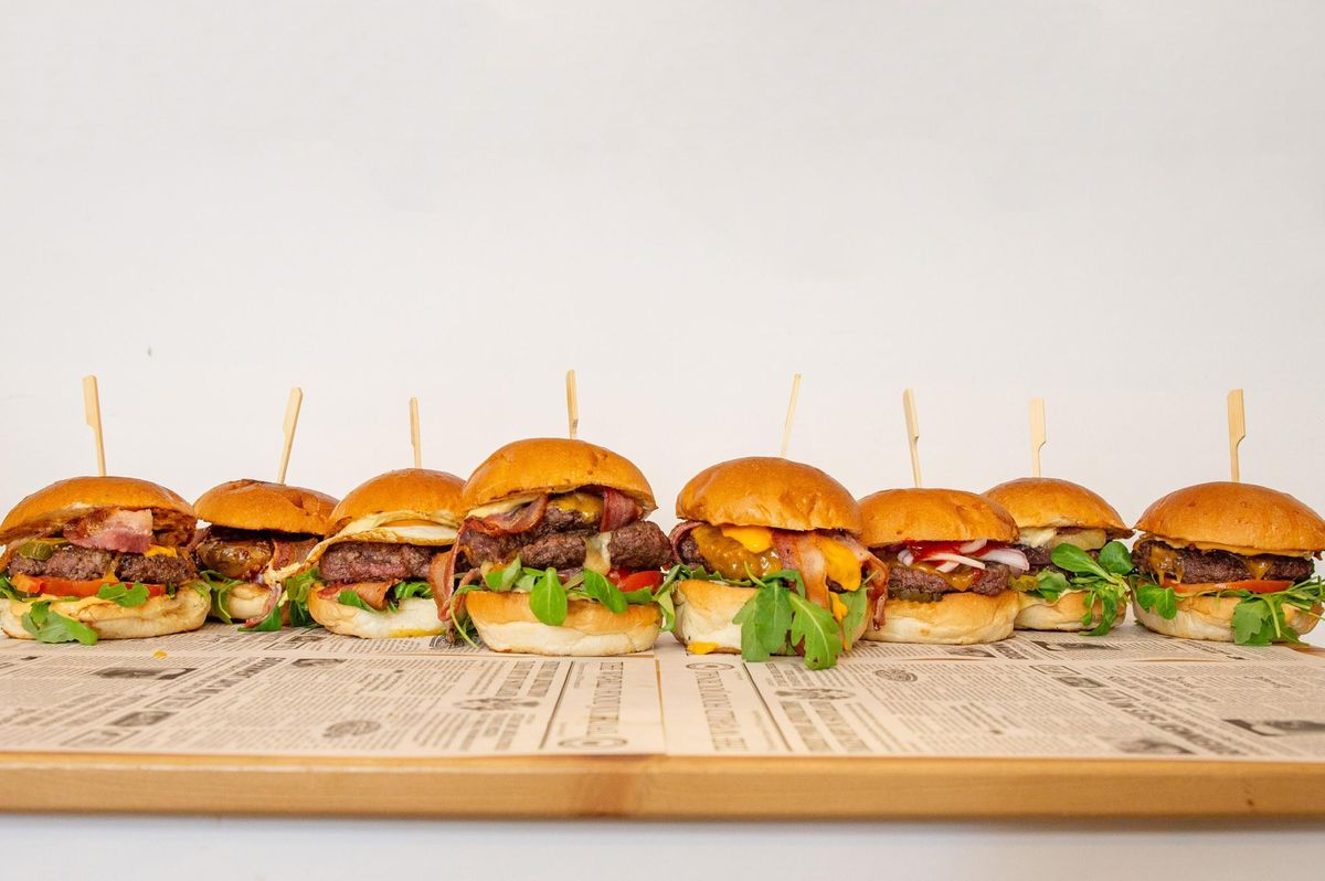 LOKI BURGERS (Praha, Malá Strana) • Firmy.cz