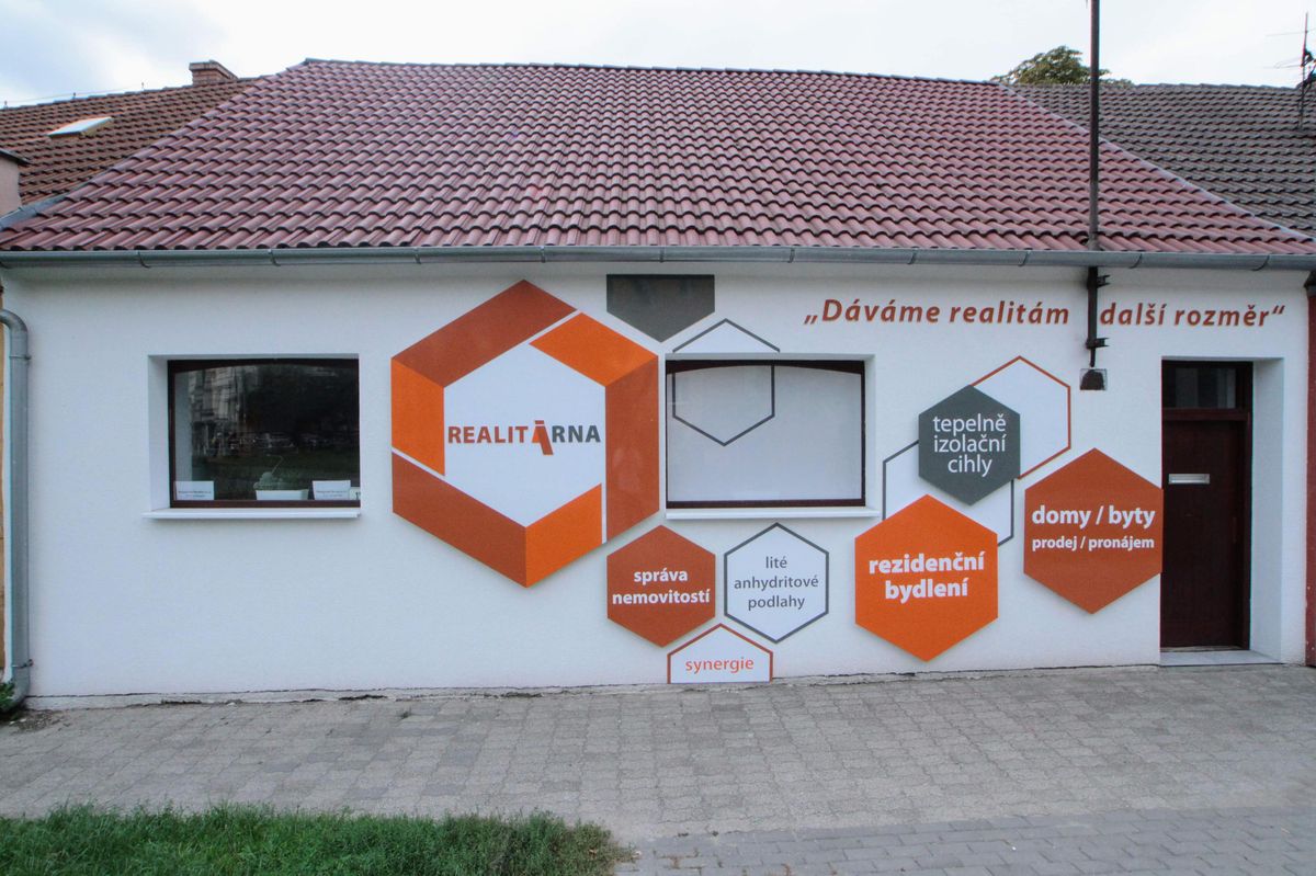 Readymat Realitní - Michal Lupač (Hodonín) • Firmy.cz