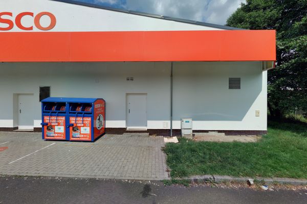 Tesco Supermarket (Karlovy Vary, Rybáře), IČO 45308314, telefon, adresa ...