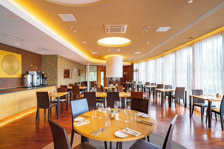 Pobytový balíček Maximus za 4 285 Kč Brno, Kníničky Hotel Maximus ...