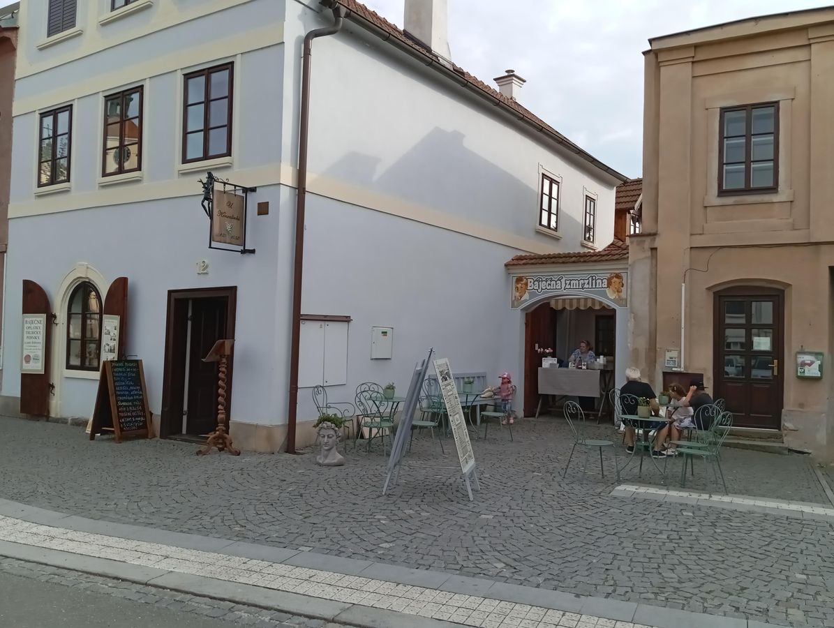 U Konvalinků (Chrast) • Firmy.cz