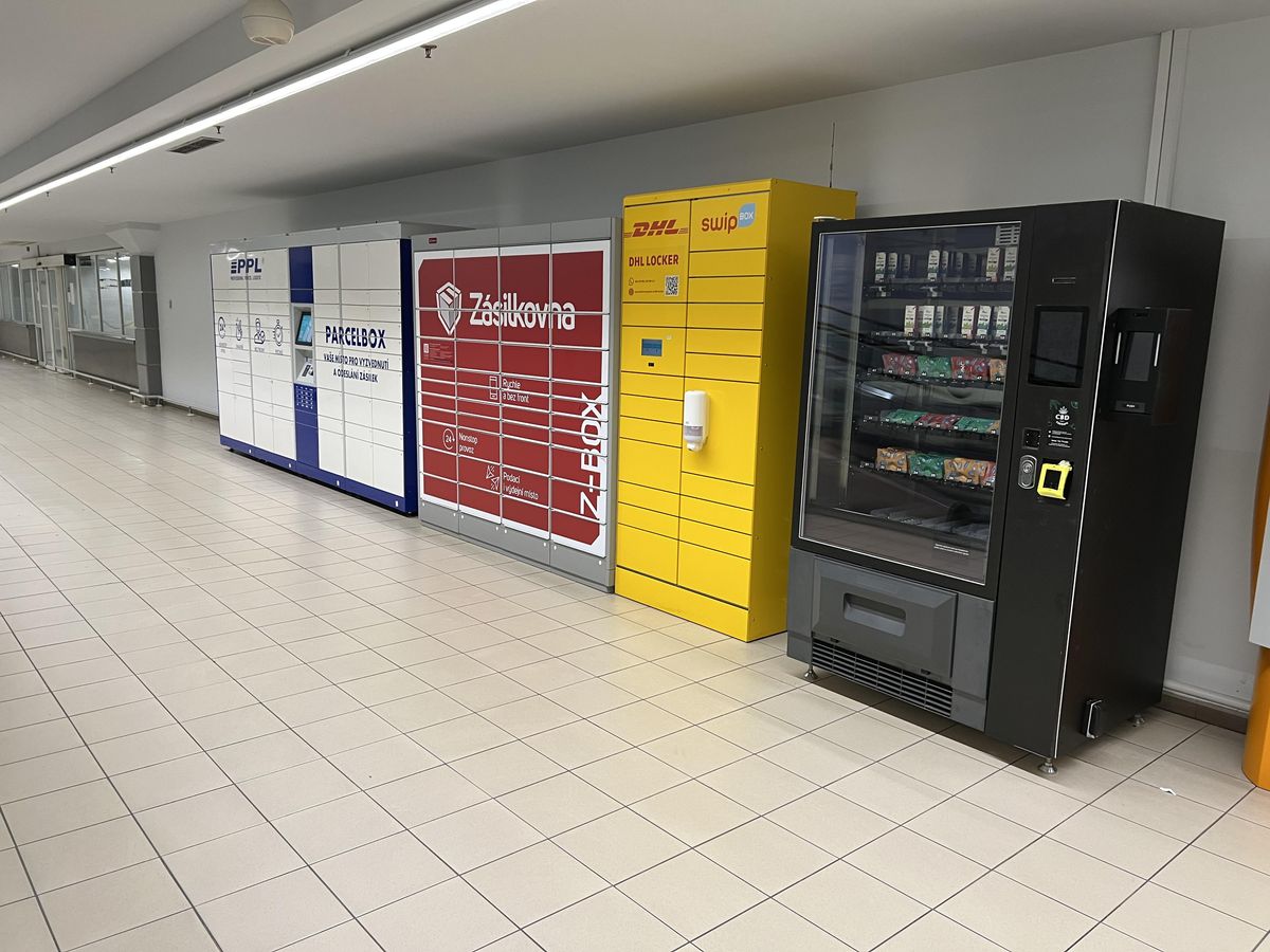 DHL Locker (Praha, Strašnice) • Firmy.cz